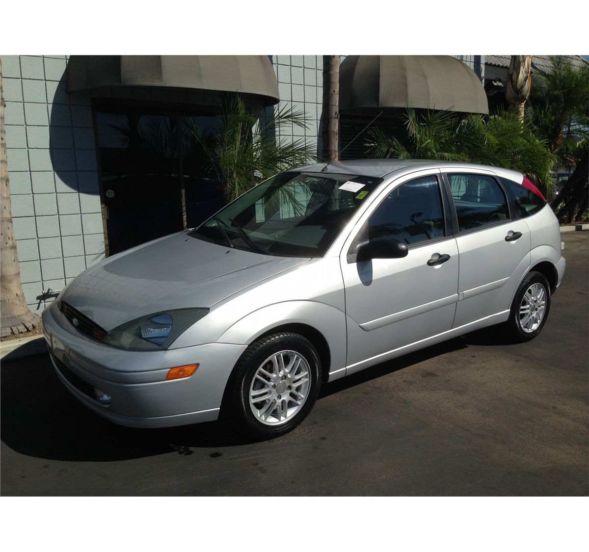 2004 FORD FOCUS