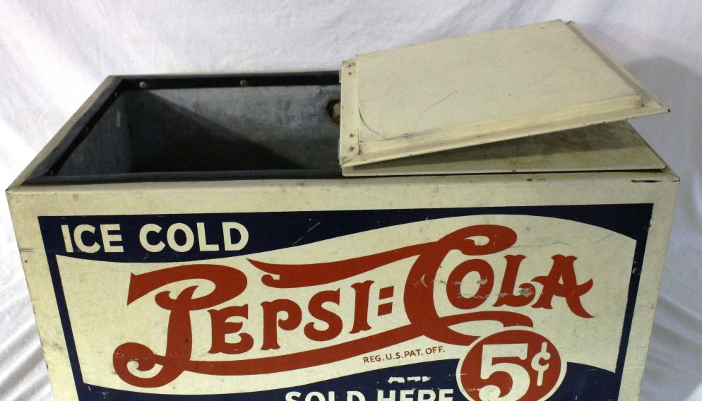 Ice Cold Pepsi-Cola 5 cents 2 Door Cooler