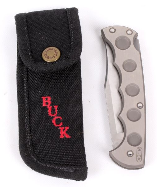 Buck Titanium 560G Knife