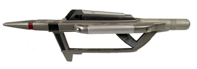 Star Trek: Voyager Hero Silver Compression Phaser Rifle