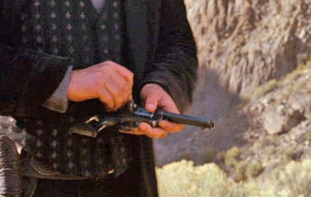 3:10 To Yuma Ben Wade Russell Crowe Hero Hand Of God Pistol