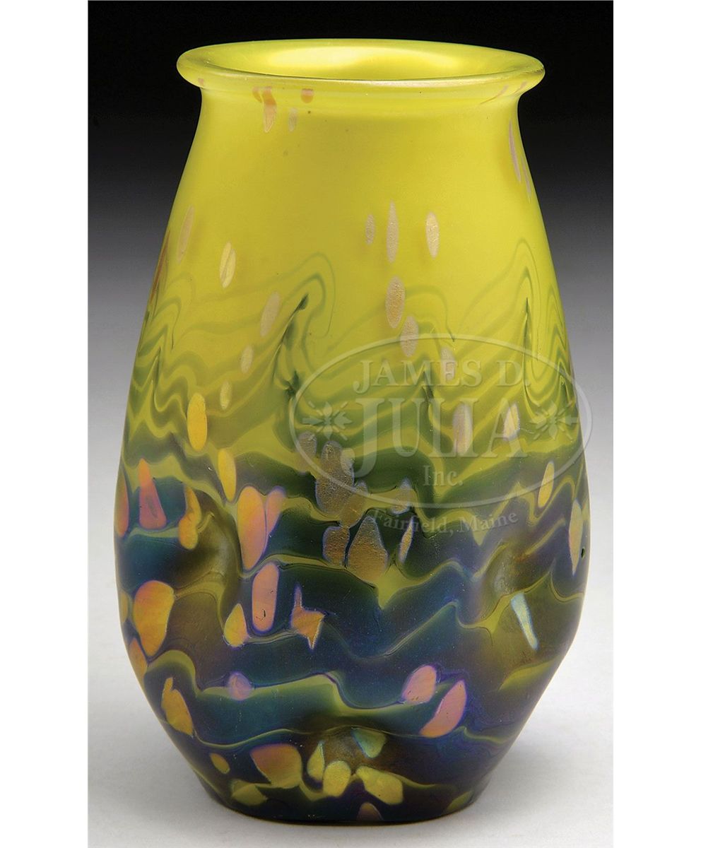 LOETZ CYTISUS VASE.