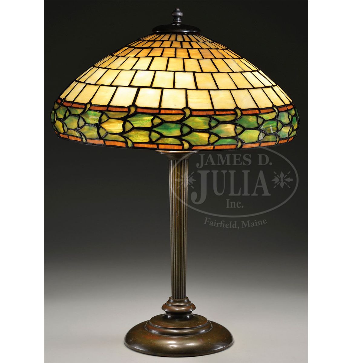 DUFFNER & KIMBERLY GEOMETRIC TABLE LAMP.