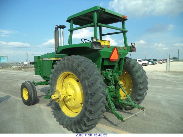 1985 - JOHN DEERE TRACTOR