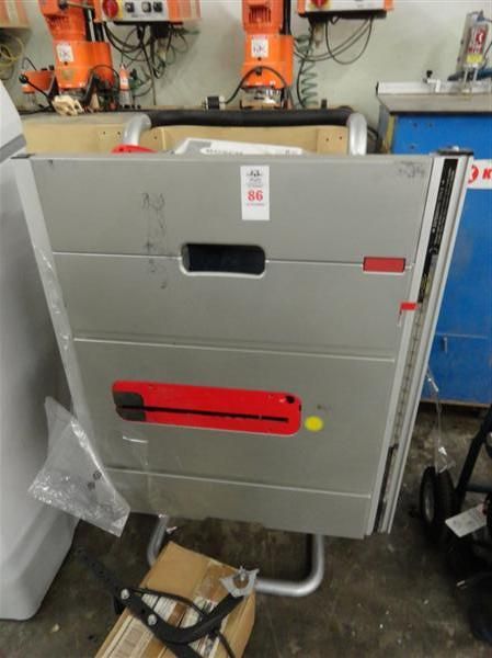 Bosch TS3000 Rolling Table Saw