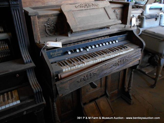 SEYBOLD REED PIPE ORGAN CO ORGAN