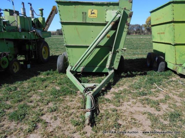 JOHN DEERE 76 CUBER WAGON