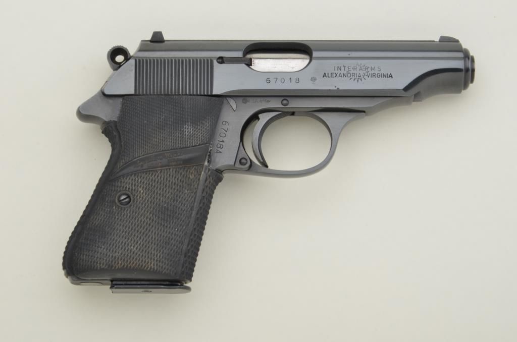 Walther PP semi-auto pistol, 9mm Kurz (.380),3 1/2" barrel, blued ...