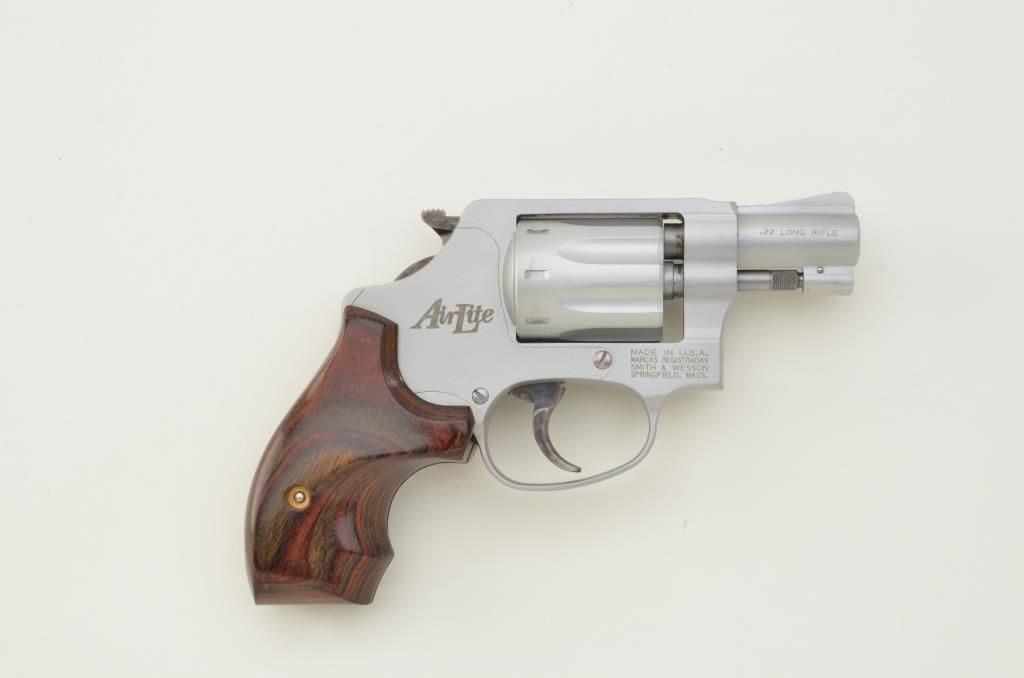 Smith & Wesson Model 317 AirLite DA revolver, .22LR cal., 2” barrel ...