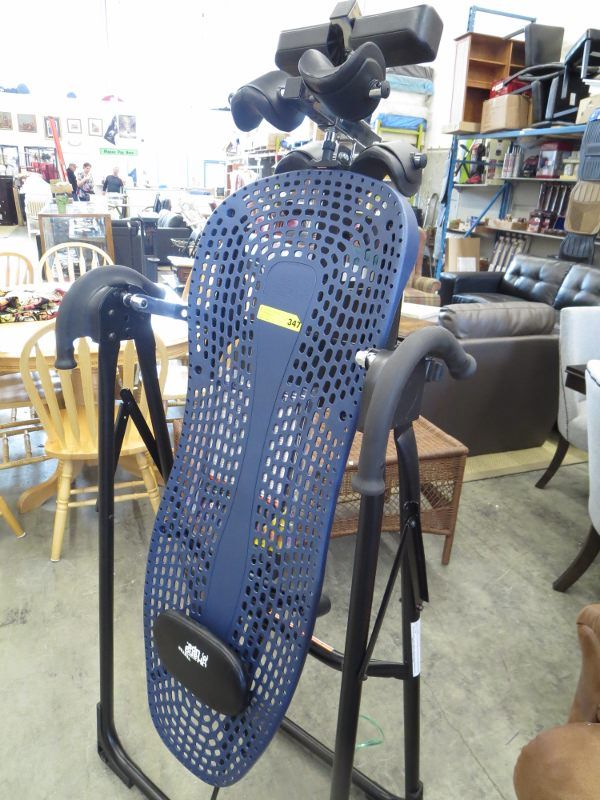 Inversion table - Teeter Hang Ups