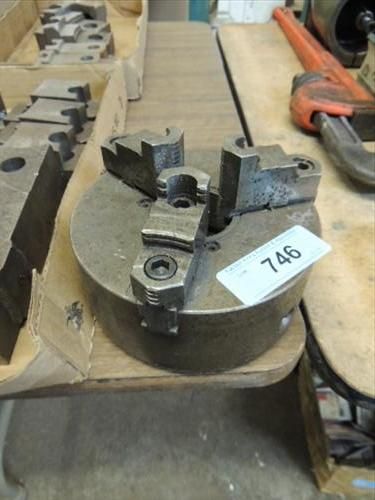 INDUSTRIAL MACHINE SHOP 3 JAW CHUCK
