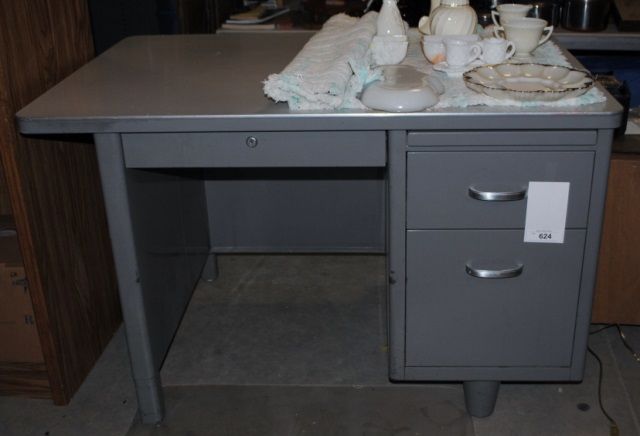 LARGE HEAVY METAL 2 DRAWER DESK