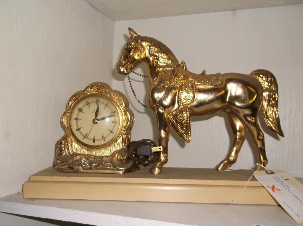 United Carnival Clock