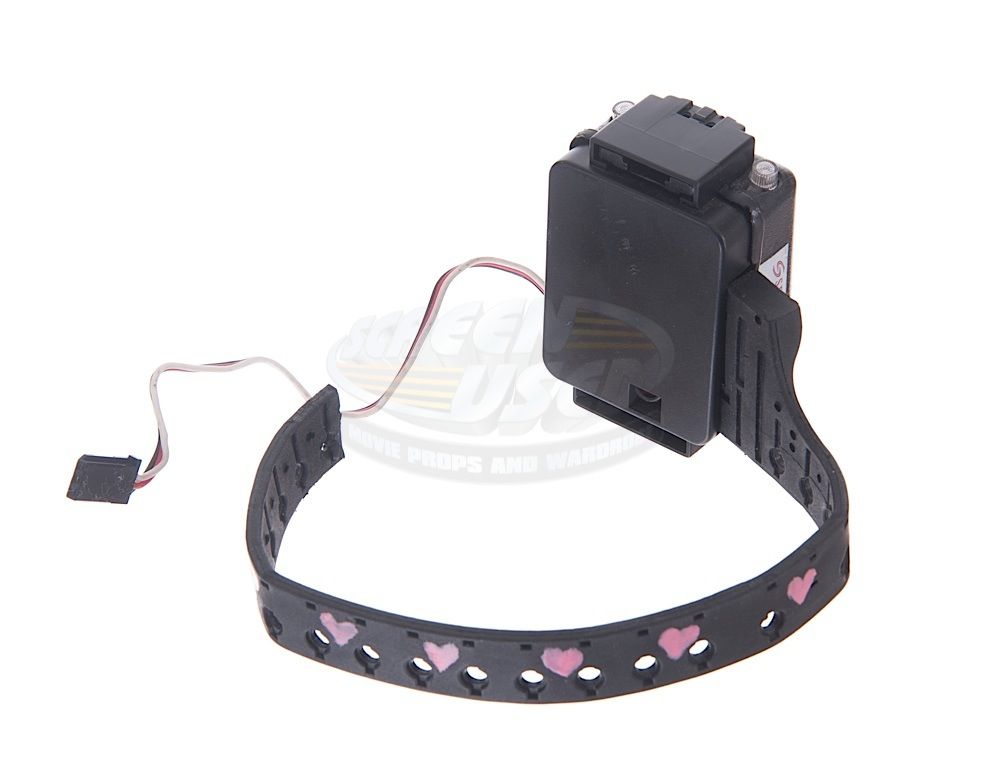 Disturbia - Kale's Ankle Bracelet (Shia LaBeouf)