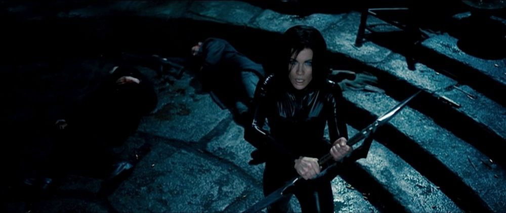 Underworld: Awakening - Selene's Bloody Sword (Kate Beckinsale)