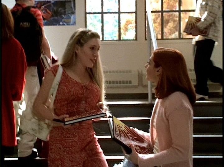 Buffy The Vampire Slayer (TV) - Sunnydale High 1999 Yearbook