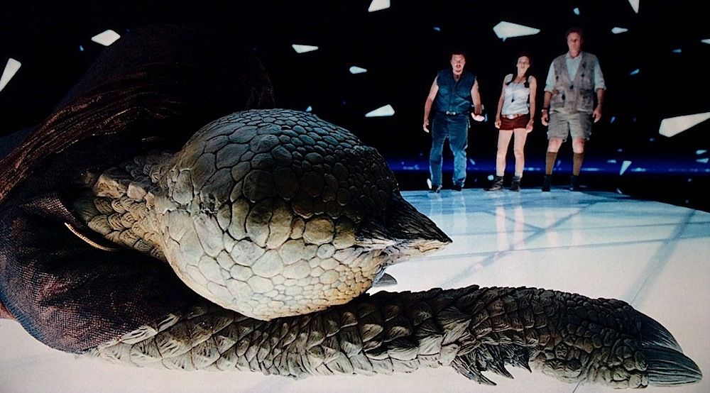 Land of the Lost - Enik Costume Hands