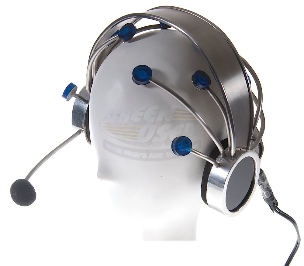 Now You See Me - Light-up Teleportation Helmet