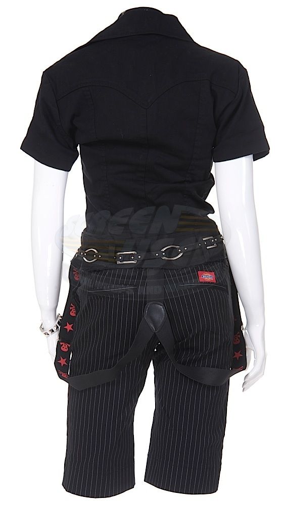 Sisterhood of the Traveling Pants 2, The - Tibby's Outfit (Amber Tamblyn)