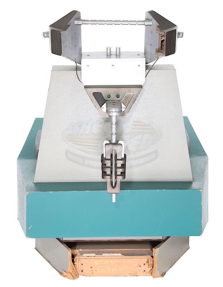 Star Trek: The Next Generation (TV) - Klingon Chair