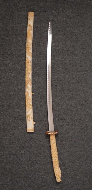 JAPANESE KATANA SAMURAI SWORD-27" BLADE-BONE/IVORY