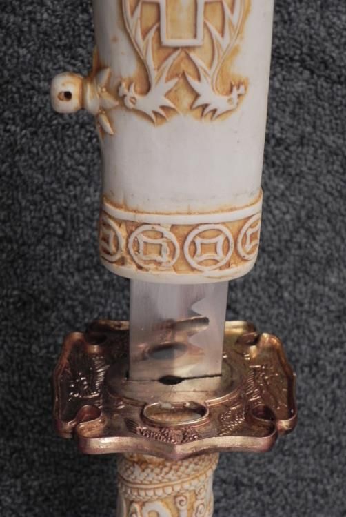 JAPANESE KATANA SAMURAI SWORD-27" BLADE-BONE/IVORY