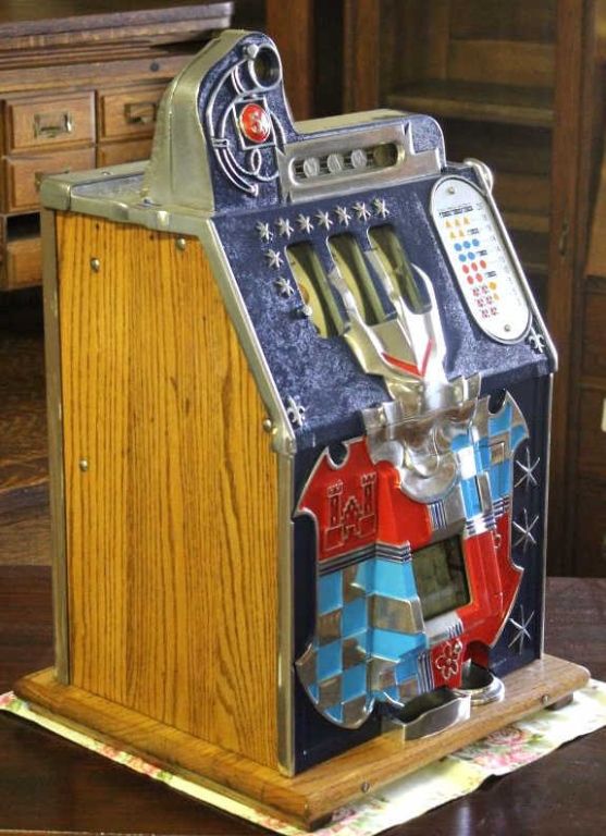 1939 Mills Castle Front Slot Machine 5 Cent