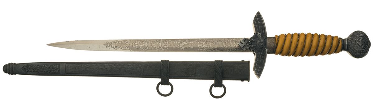 Second Pattern Luftwaffe Dagger with Etched Blade and Sheath
