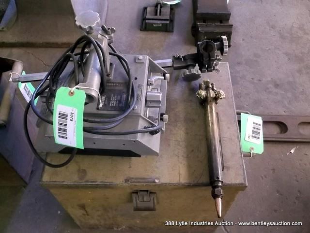 VICTOR VCM 200 CUTTING MACHINE-TRACK CUTTER