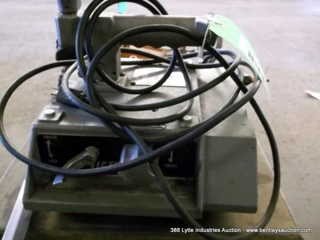 VICTOR VCM 200 CUTTING MACHINE-TRACK CUTTER