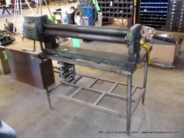 PEXTO & WILCOX 36" CO. 390-E HAND OPERATED SLIP FO ROLLS