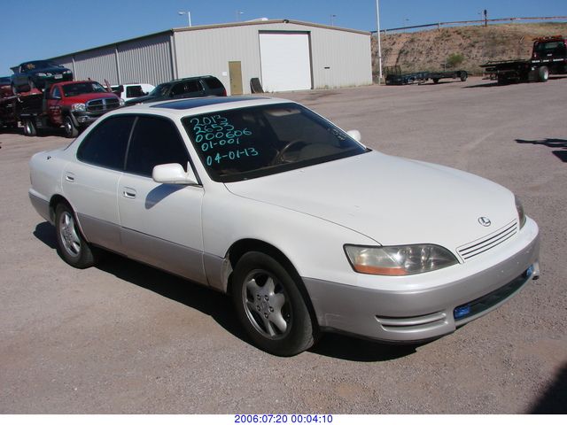 1996 - LEXUS ES300