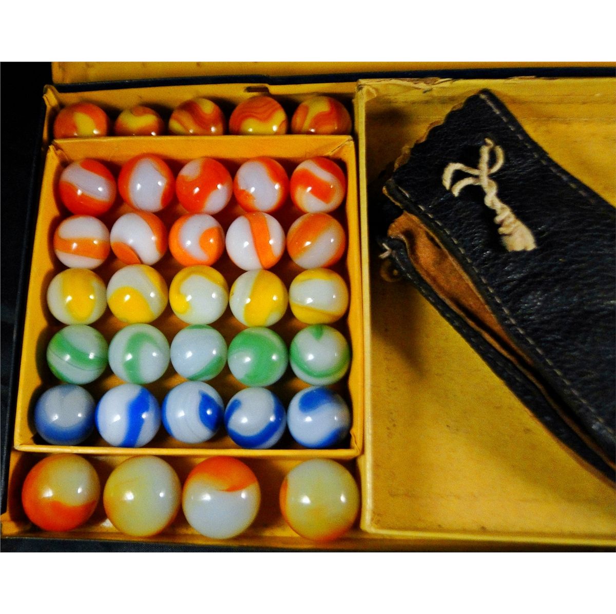 Marbles: Lot 66. Akro Agate Company. #200 Gift Tin with trays and marbles