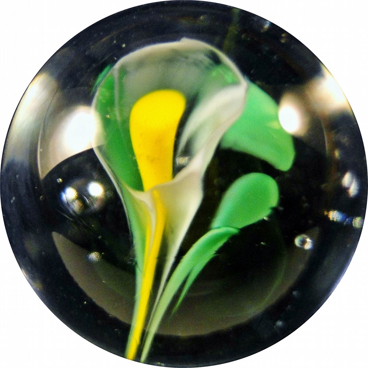 Marbles: Lot 108. Mike Edmondson Flower. 7/8". Mint 9.9