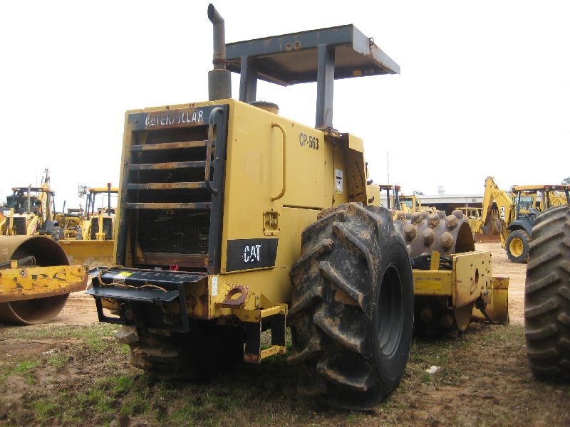 CAT CP-563 VIBRATORY ROLLER, S/N 1YJ00237, (92 YR), 84" PADFOOT DRUM ...
