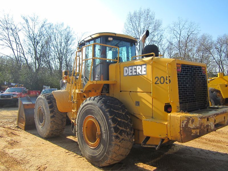 JOHN DEERE 824J WHEEL LOADER, S/N 586420 (03 YR) GP BUCKET, ECAB W/AIR ...