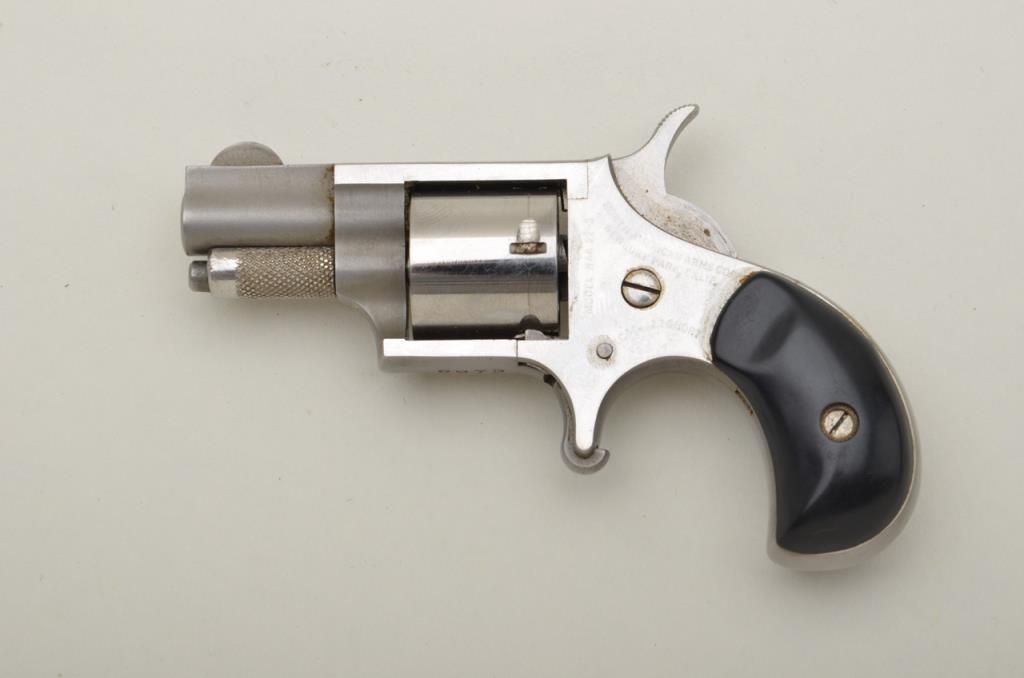 North American Arms Corp. Model NAA 22-S diminutive spur trigger ...