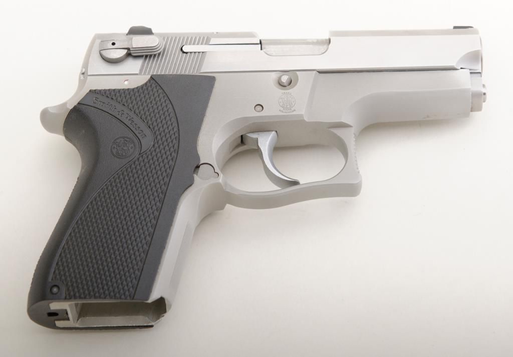 Smith & Wesson Model 6906 DA semi-auto pistol, 9mm cal., 3-1/2” barrel ...