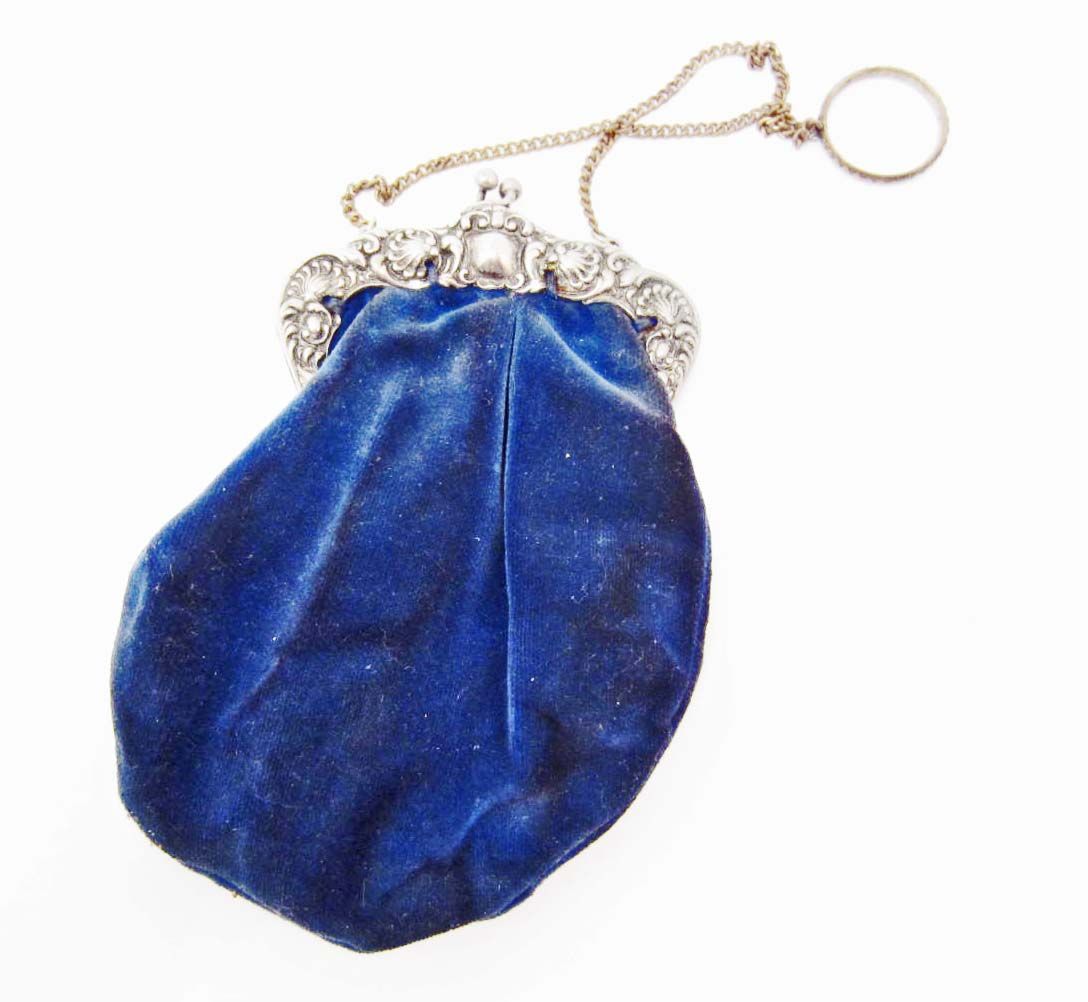 ANTIQUE ART NOUVEAU GERMAN SILVER & VELVET COIN PURSE