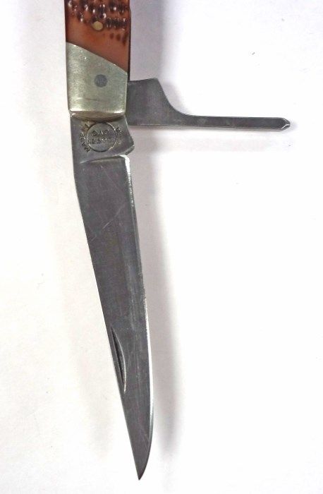 Remington R2 Waterfowl Knife. in box