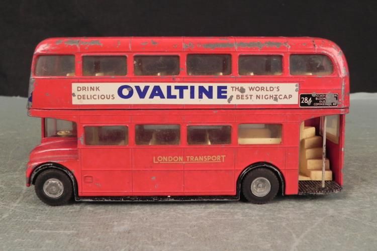 SPOT-ON LONDON TRANSPORT ROUTEMASTER DIECAST BUS