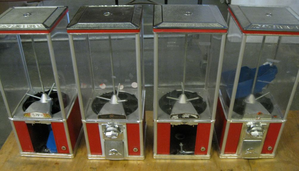 4 Each Coin Turn Vending Machine,