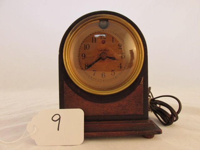 Telechron M1 electric mantel clock