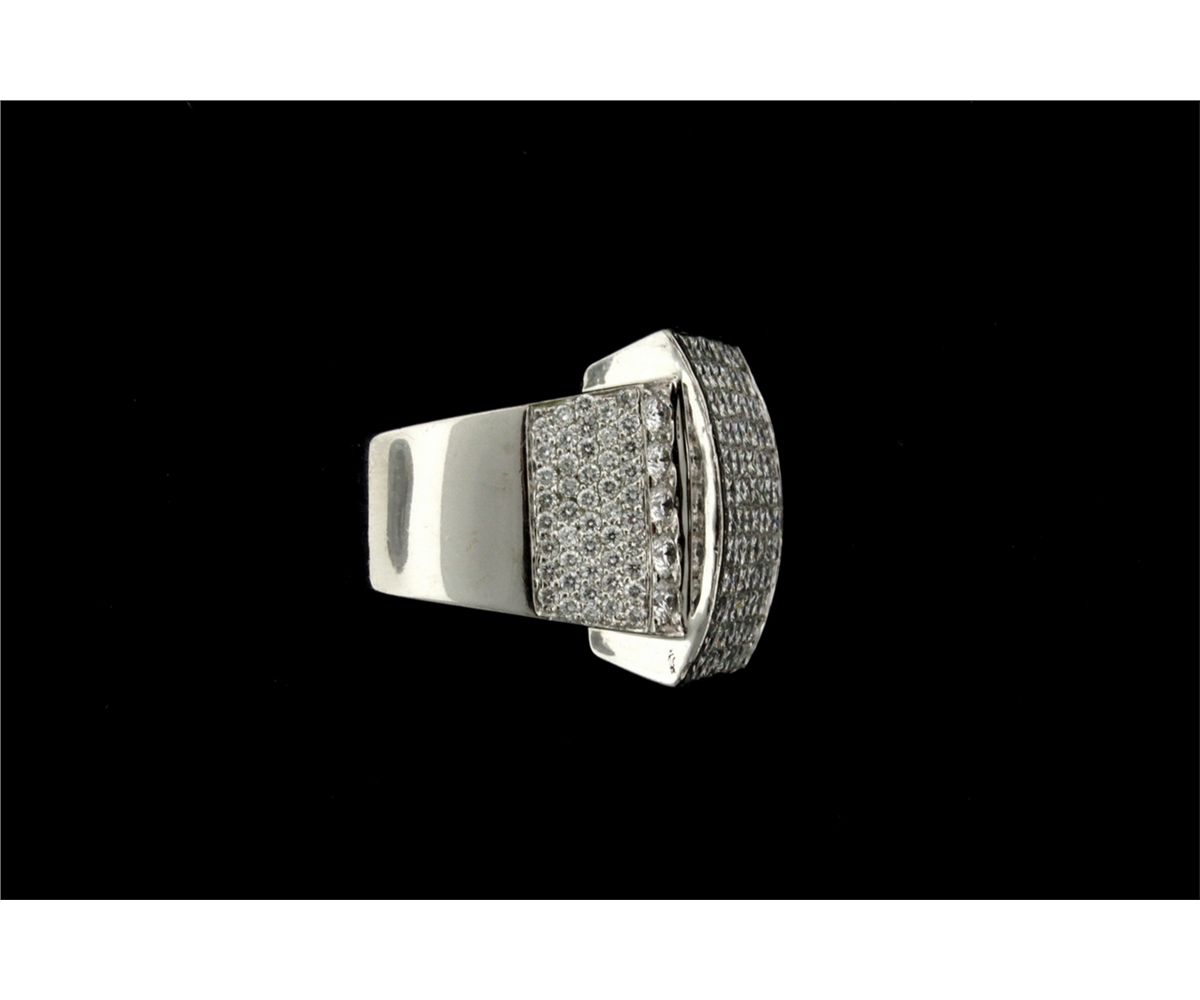 RING: [1] 18KWG ring set with 96 princess and 56 round cut dia.s, TWA 6 ...