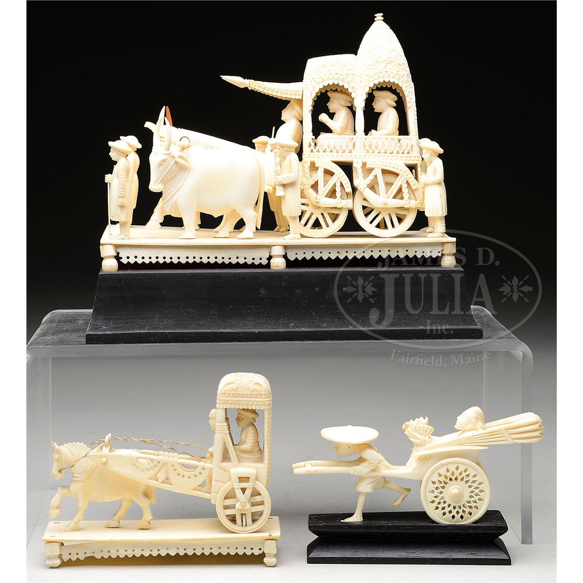 THREE IVORY CARVINGS.