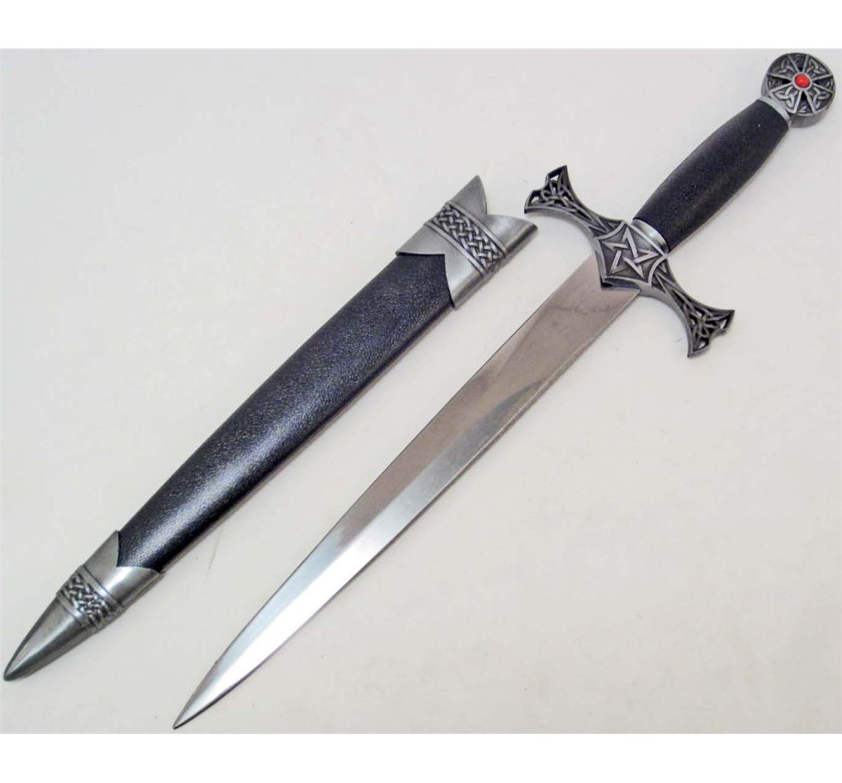 KNOTTED CELTIC DAGGER W/ SCABBARD