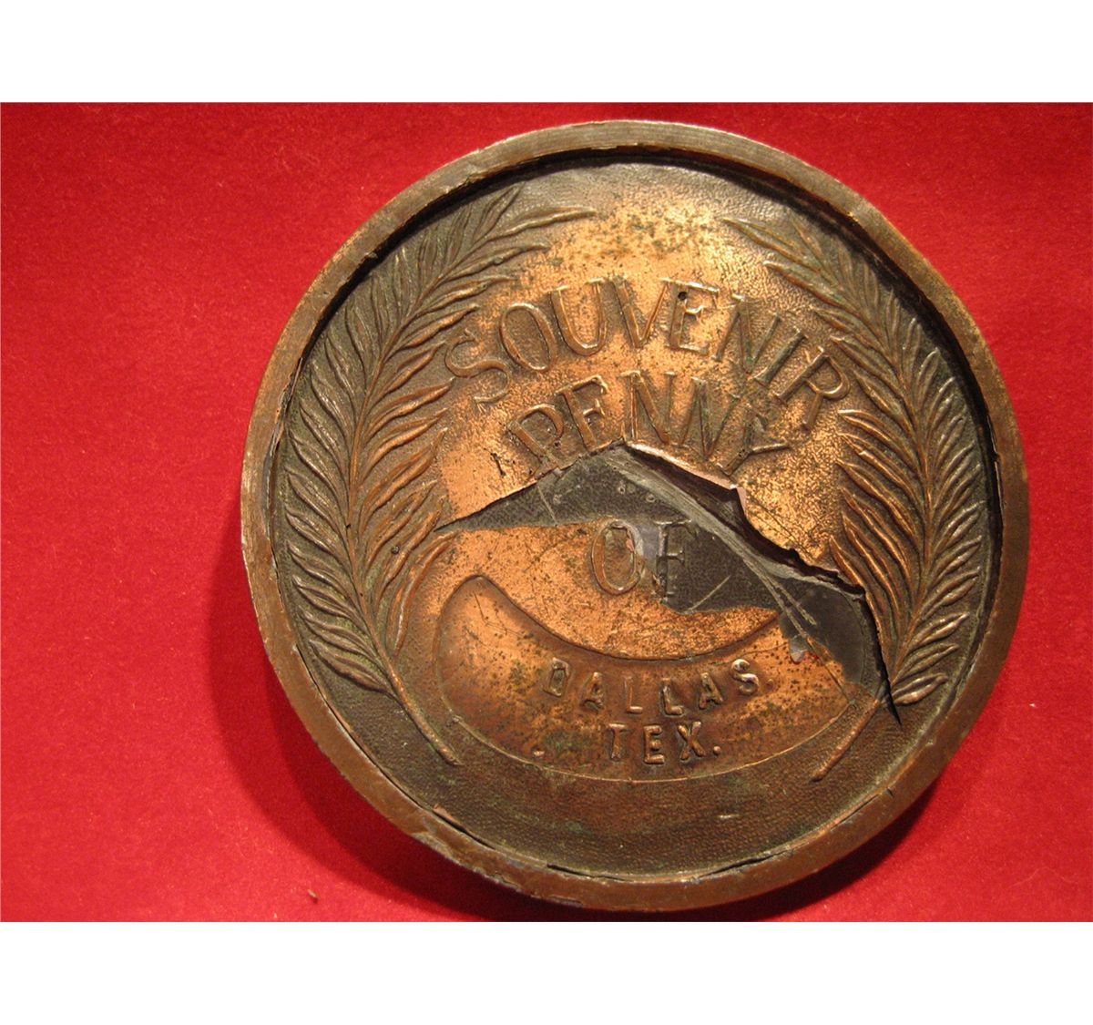 OVERSIZED COIN LINCOLN PENNY ~ BACK OF COIN ~ SOUVENIR PENNY OF DALLAS ...