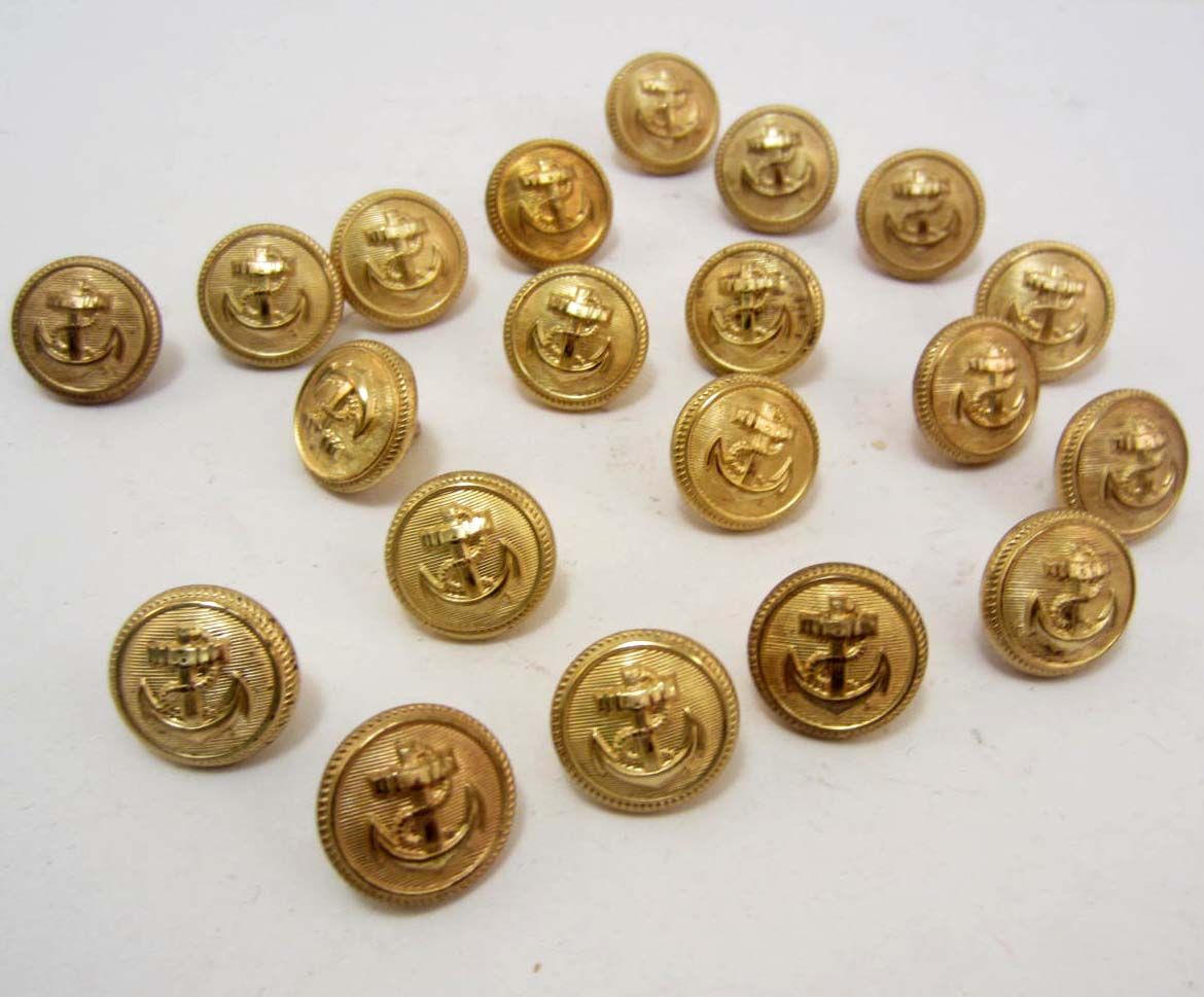 LOT OF 20 GERMAN NAZI NAVAL KREIGSMARINE OFFICERS TUNIC BUTTONS