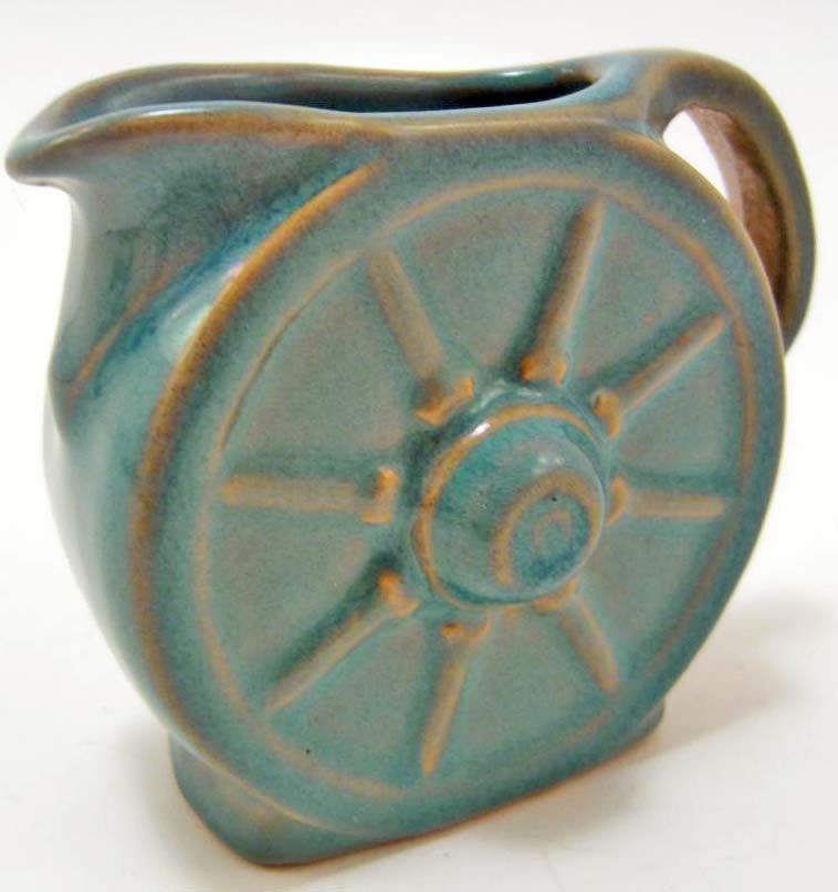 VINTAGE FRANKOMA POTTERY WAGON WHEEL PATTERN LIGHT BLUE GLAZED VASE