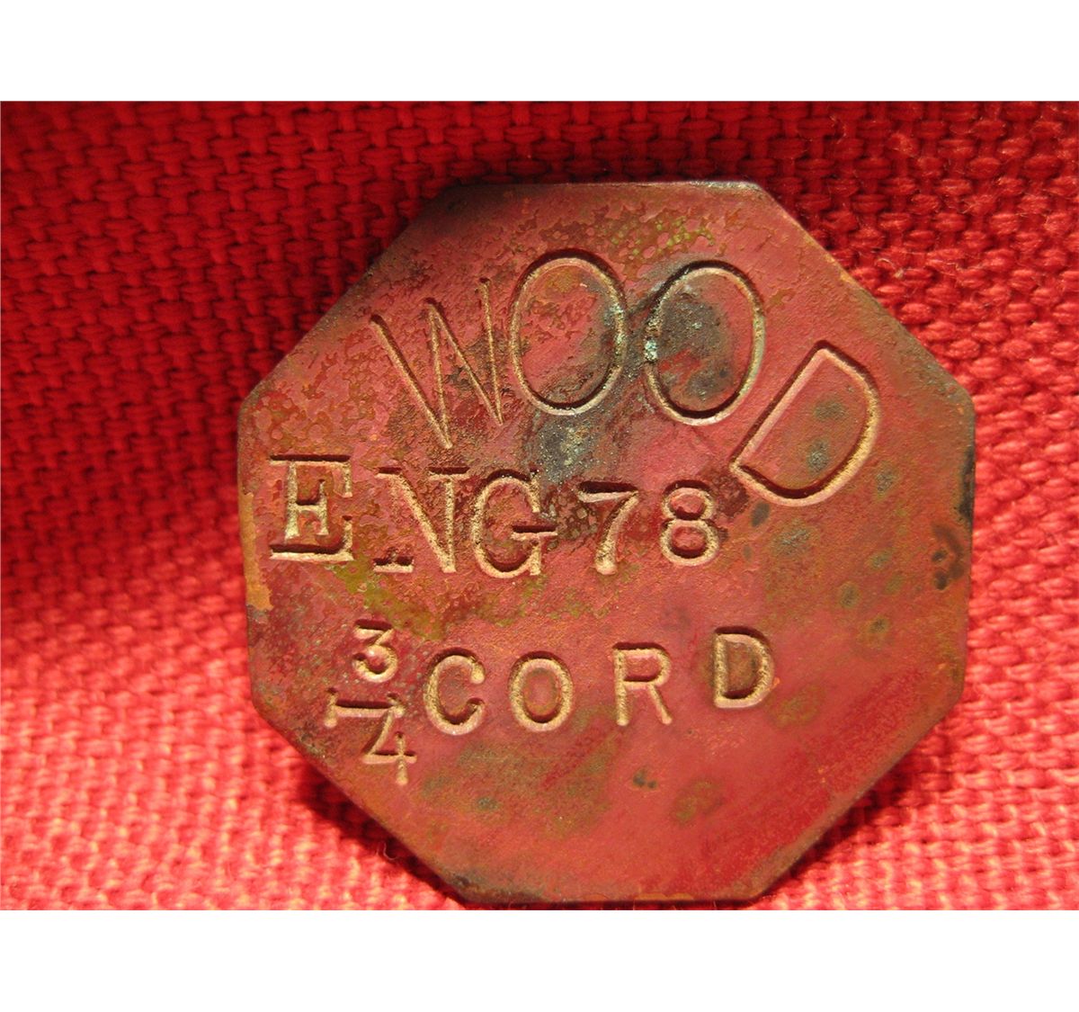 ULTRA RARE *** (1) UNION PACIFIC RAILROAD, WOOD CORD TOKENS ¾ CORD URPP ...